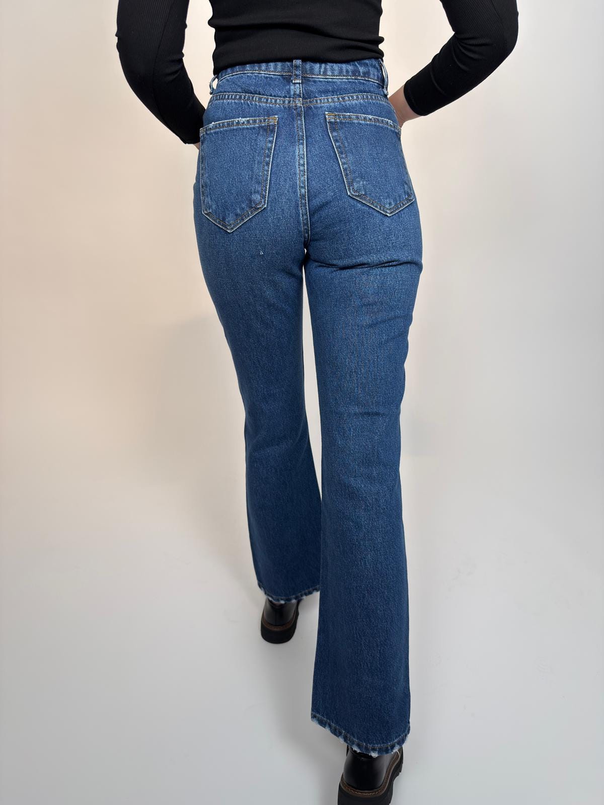 Blue Essence Jeans - Moda In